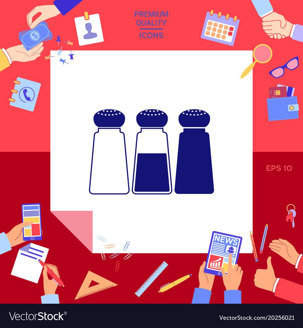 Salt or pepper shakers - set Royalty Free Vector Image